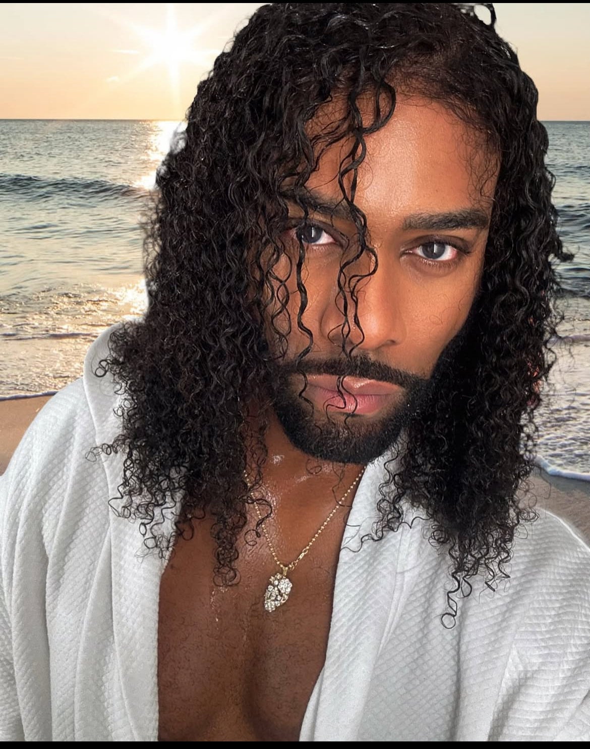 **Queen Tabitha Brown & Celebrity Nic Few Collab**-Glueless Curly Human ...